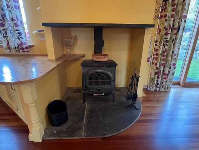 4 bedroom detached house to rent