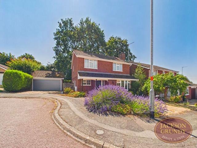 4 Bedroom Detached House To Rent In Westerdale, Kingsthorpe, NN2