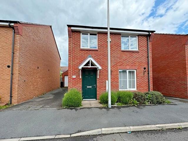 4 Bedroom Detached House To Rent In Barnaby Road, Rugby, CV21