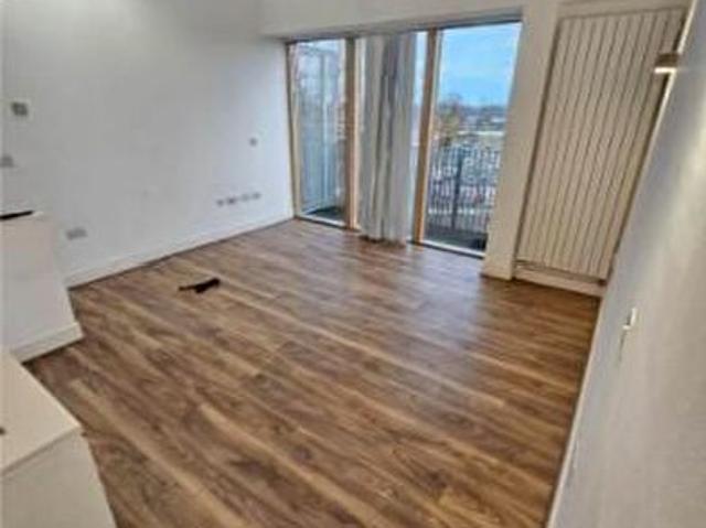 4 Bedroom Detached House To Rent In Cable Yard, Coventry, West Midlands, CV1