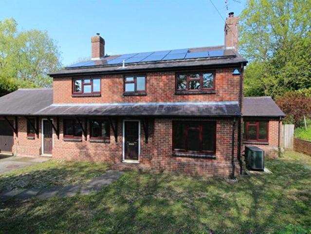 4 Bedroom Detached House To Rent In Chapel Lane, Thornborough, Buckingham, MK18