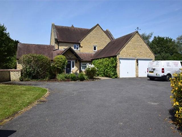 4 Bedroom Detached House To Rent In Church Walk, Ambrosden, Bicester, Oxfordshire, OX25