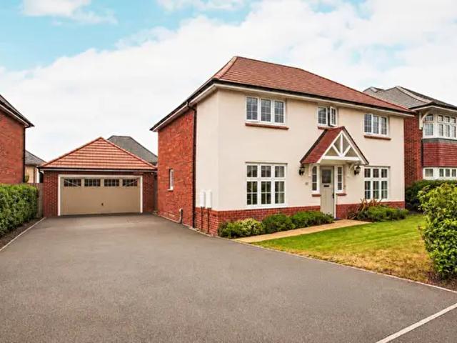 4 Bedroom Detached House To Rent In Dale Acre Way, Breadsall, Derby, DE21