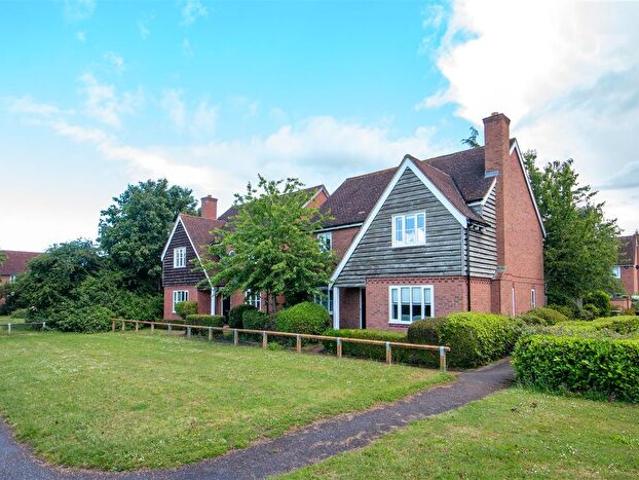 4 Bedroom Detached House To Rent In Digby Croft, Middleton, MK10