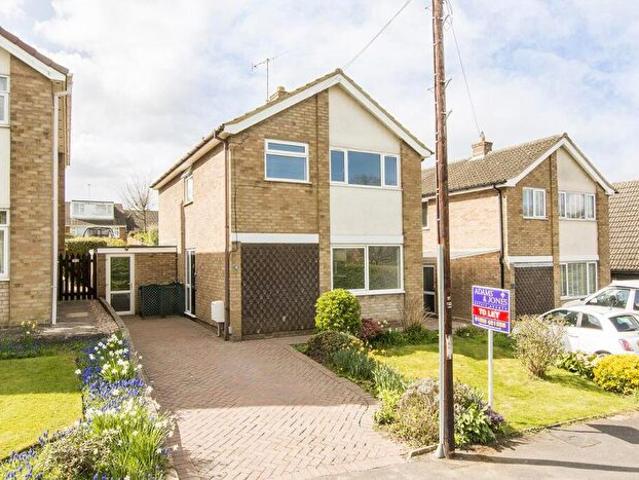 4 Bedroom Detached House To Rent In Dunslade Close, Market Harborough, LE16