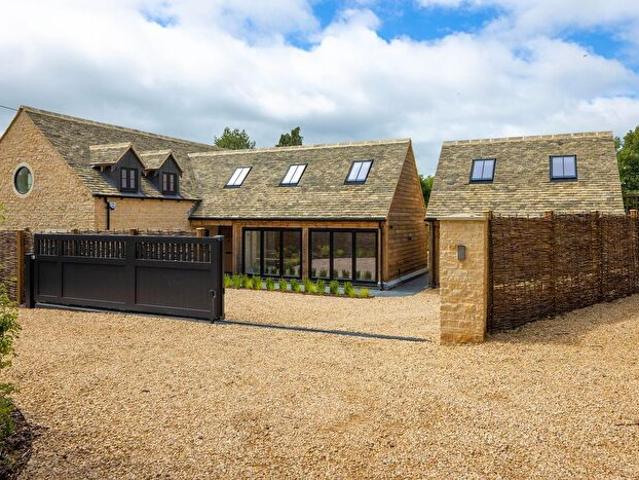 4 Bedroom Detached House To Rent In Field Gate, Milton Under Wychwood, OX7
