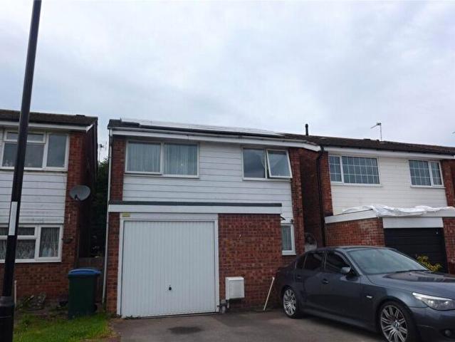 4 Bedroom Detached House To Rent In Grasscroft Drive, Cheylesmore, Coventry, CV3
