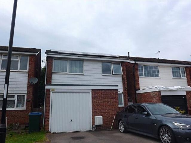 4 Bedroom Detached House To Rent In Grasscroft Drive, Cheylesmore, Coventry, CV3