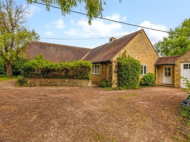 4 Bedroom Detached House To Rent In Haseley Road, Little Milton, Oxford, OX44