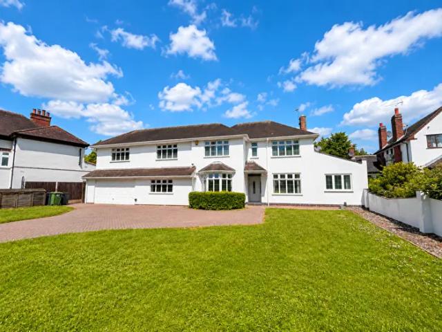 4 Bedroom Detached House To Rent In Hinckley Road, Nuneaton, CV11