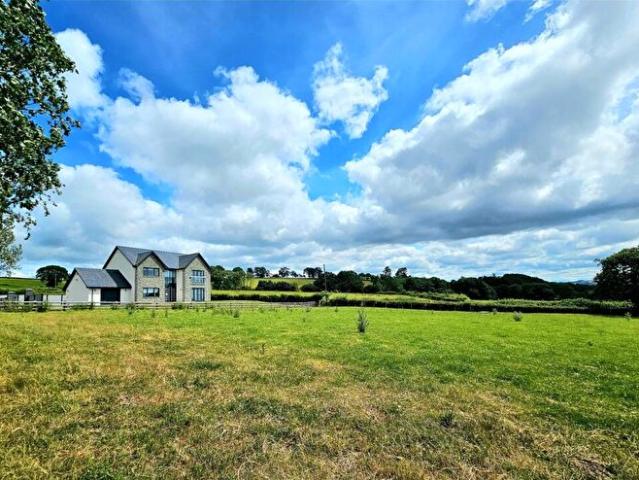 4 Bedroom Detached House To Rent In Howey, Llandrindod Wells, LD1