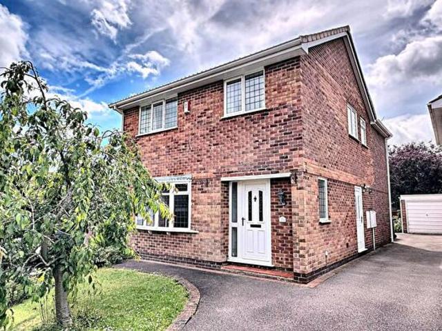 4 Bedroom Detached House To Rent In Ingham Drive, Mickleover, Derby, DE3
