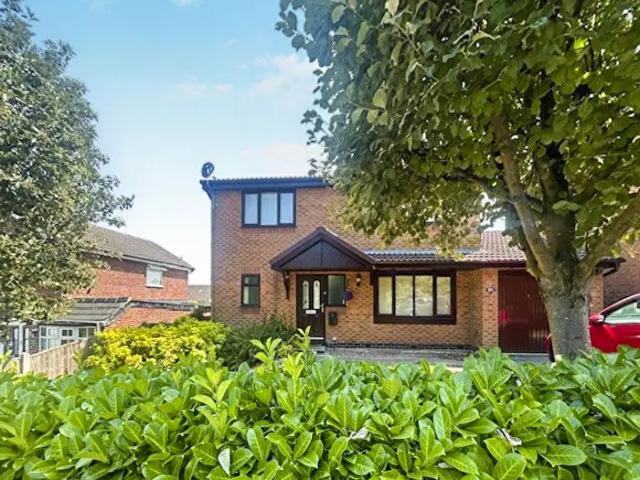4 Bedroom Detached House To Rent In Lambley Lane, Nottingham, Gedling, NG4
