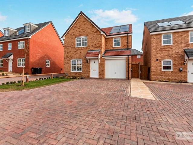 4 Bedroom Detached House To Rent In Lilac Way, Overstone Gate, Northampton, NN6