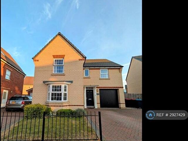 4 Bedroom Detached House To Rent In Mount Vernon Drive, Brooklands, Milton Keynes, MK10