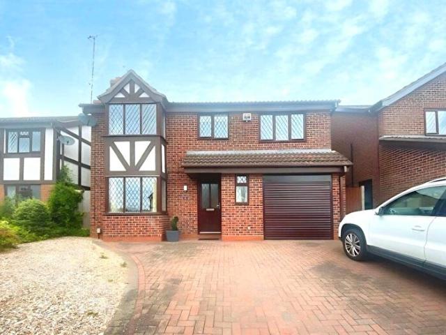 4 Bedroom Detached House To Rent In Orchid Way, Brownsover, Rugby, CV23