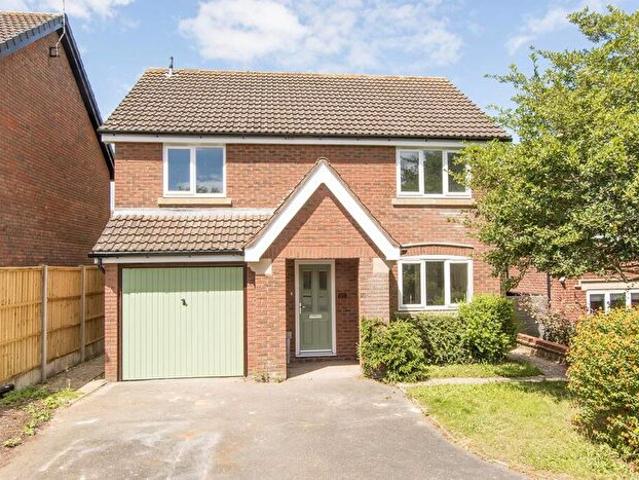 4 Bedroom Detached House To Rent In Sandringham Way, Market Harborough, LE16