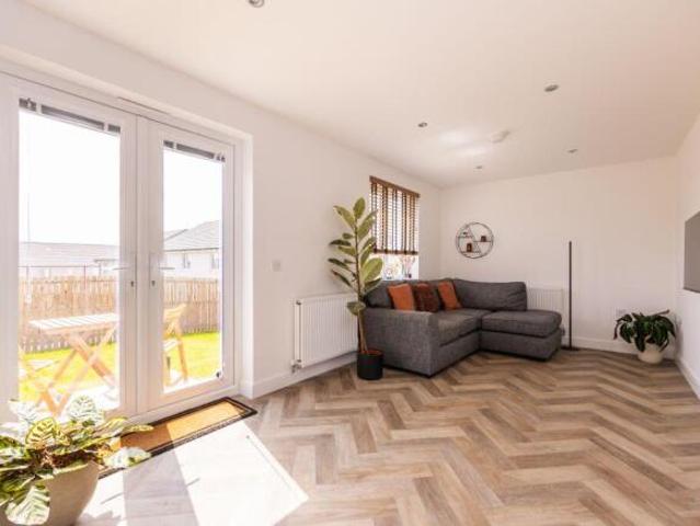 4 bedroom detached villa for sale in 22 Berry Way, Edinburgh, EH12 8FG, EH12