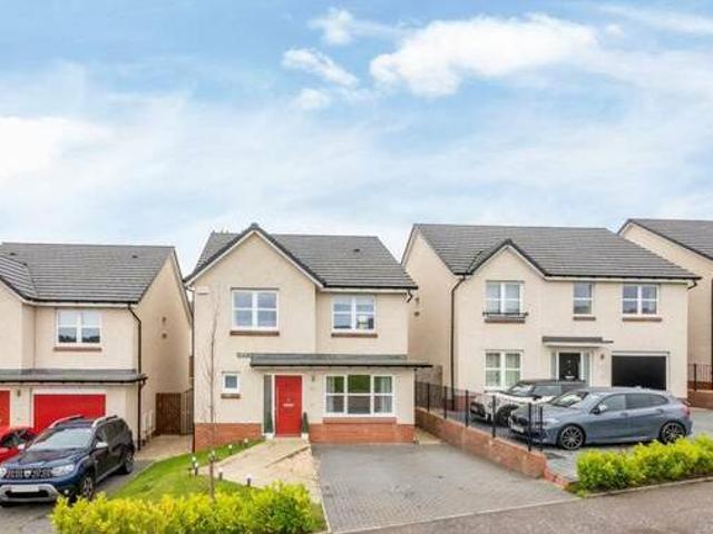 4 bedroom detached villa for sale in Boar Stone View EH48
