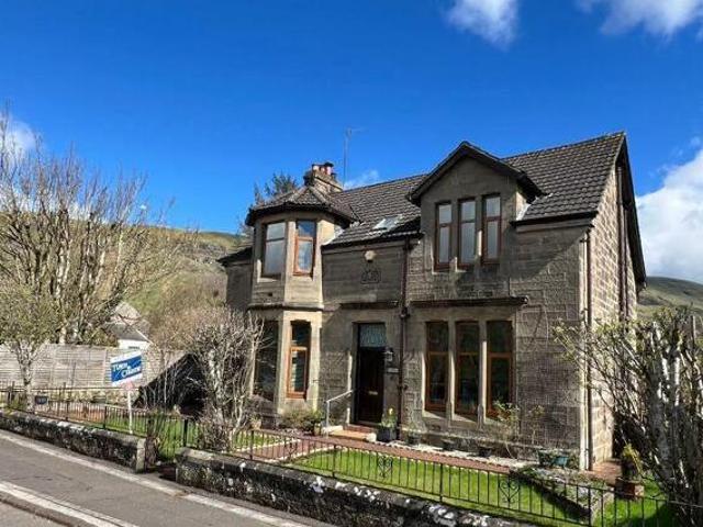 4 Bedroom Detached Villa For Sale In Lennoxtown