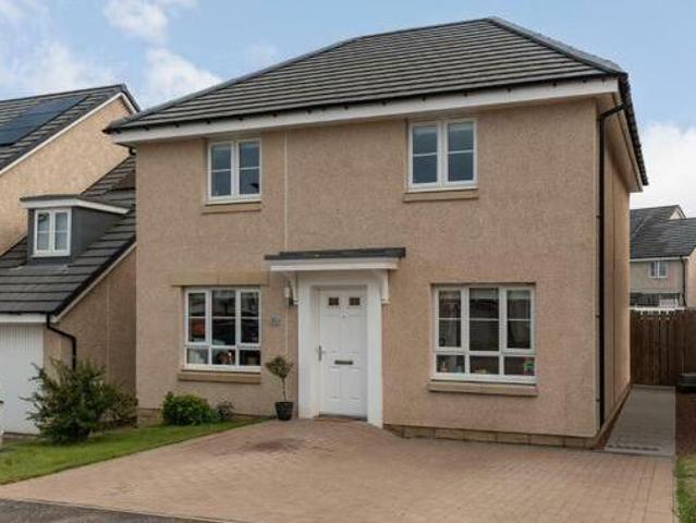 4 Bedroom Detached Villa For Sale In Robroyston