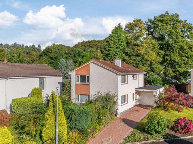 4 bedroom detached villa house for sale