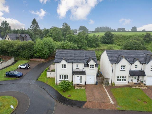 4 bedroom detached villa house for sale