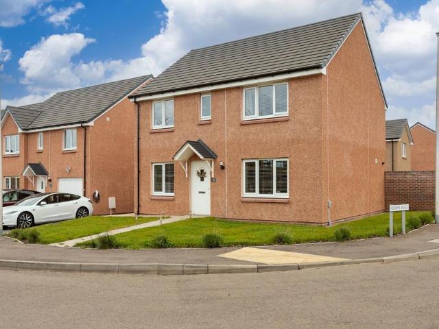 4 bedroom detached villa house for sale