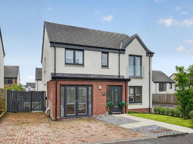 4 bedroom detached villa house for sale
