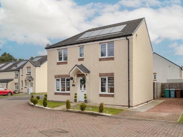 4 bedroom detached villa house for sale