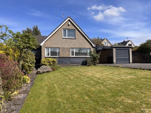 4 bedroom detached villa house for sale