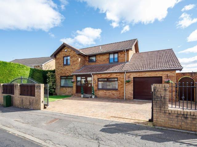 4 bedroom detached villa house for sale