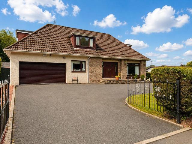 4 bedroom detached villa house for sale