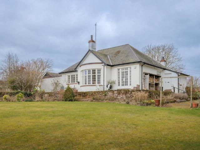 4 bedroom detached villa house for sale