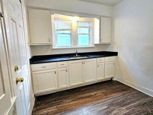 4 bedroom, Detroit MI 48227 89108670