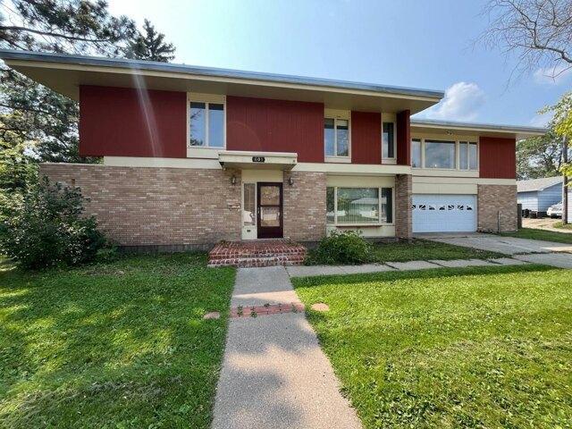 4 bedroom, Devils Lake ND 58301 93191573