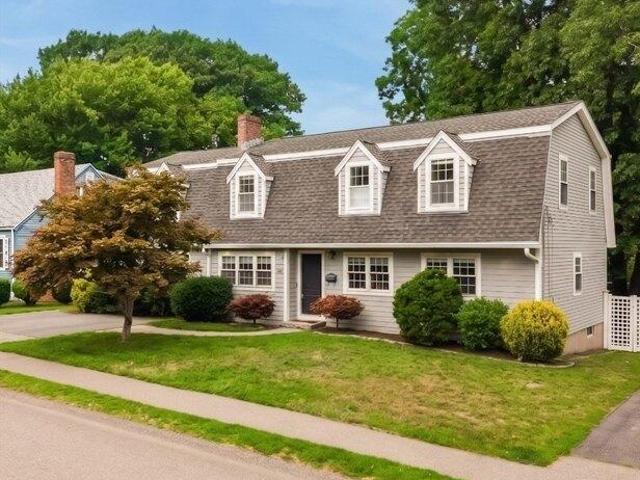 4 bedroom, Dedham MA 02026 104261798