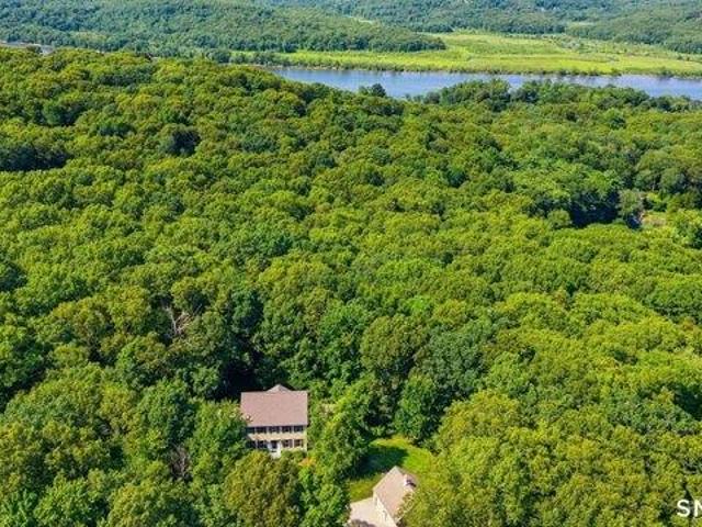 4 bedroom, Deep River CT 06417 104761148