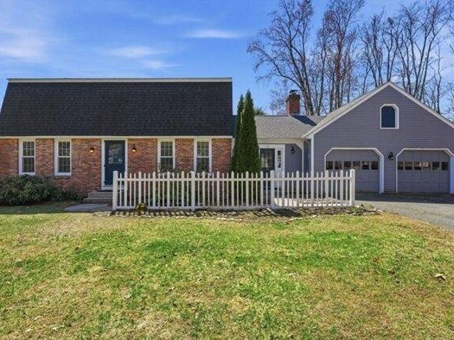 4 bedroom, Deerfield MA 01373 LS102729157