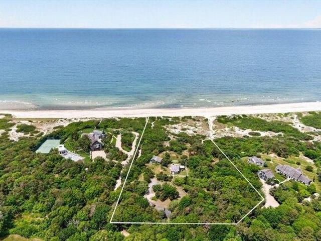 4 bedroom, Dennis MA 02641 104649787