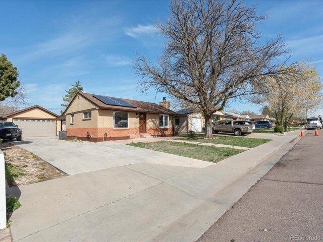 4 bedroom, Denver CO 80221 LS95836212