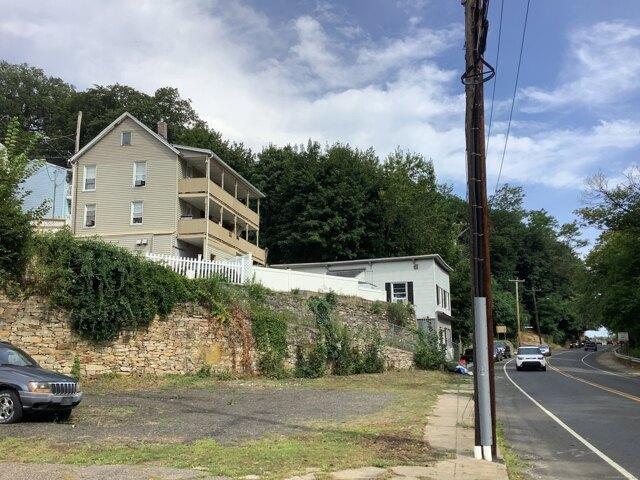 4 bedroom, Derby CT 06418 104606271