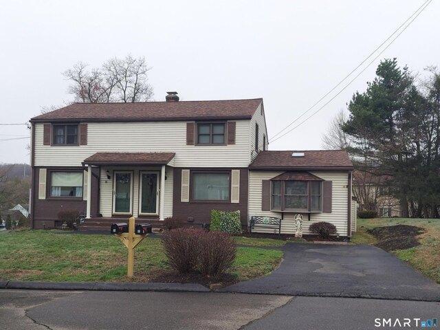 4 bedroom, Derby CT 06418 102725913