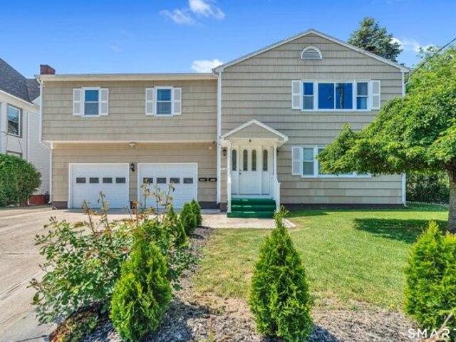 4 bedroom, Derby CT 06418 103098280