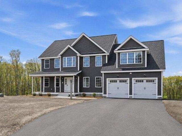 4 bedroom, Derry NH 03038 104113050