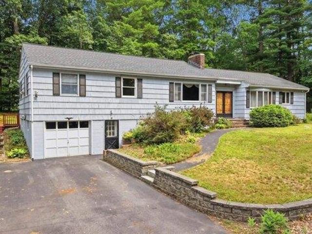 4 bedroom, Derry NH 03038 104191379