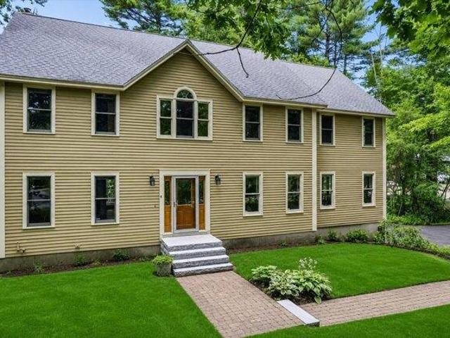 4 bedroom, Derry NH 03038 104686825