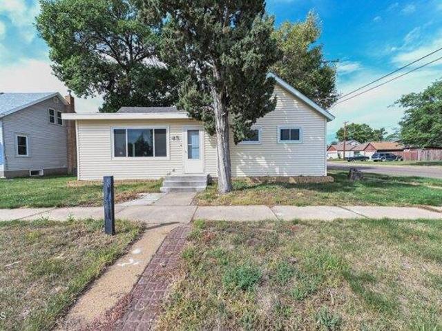 4 bedroom, Dickinson ND 58601 LS89553657