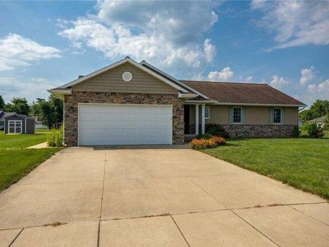 4 bedroom, Dieterich IL 62424 93705176