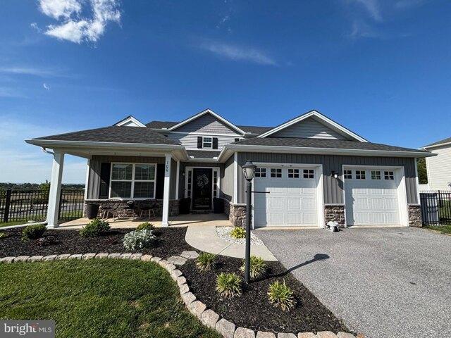 4 bedroom, Dillsburg PA 17019 103587810